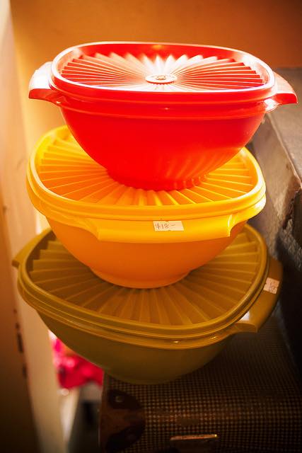 Why It’s Time to Replace Your Plastic Food Containers | TimetoCleanse